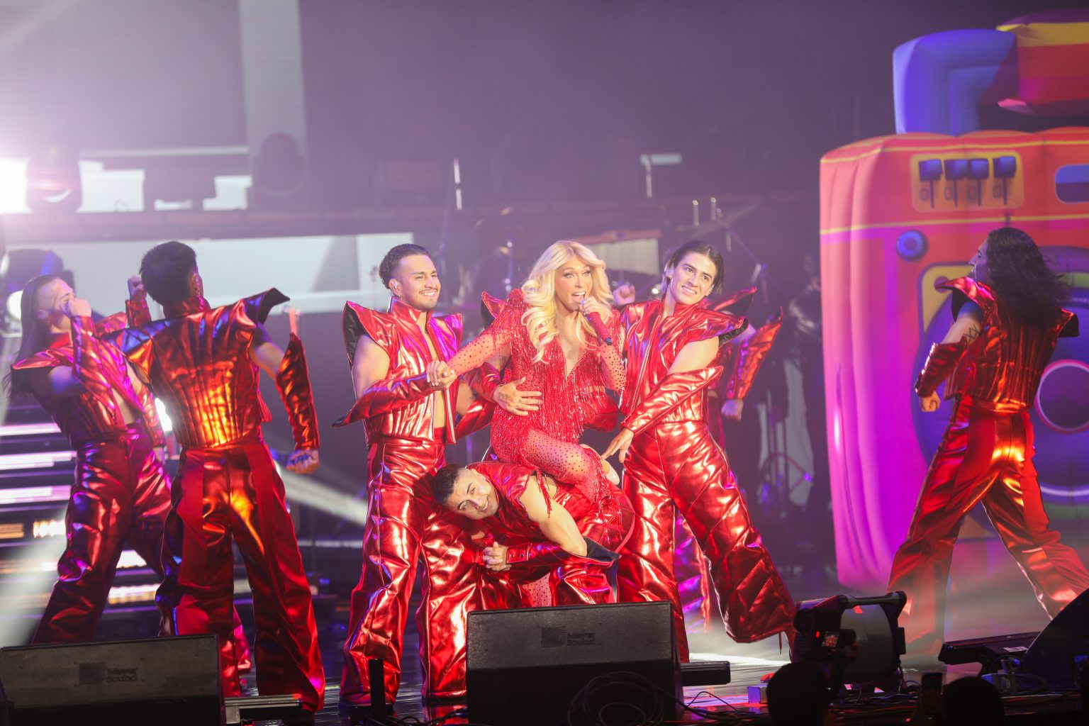 Confirmado!!! La cantante mexicana Yuri regresa a Lima para presentar ...